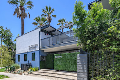 Student Housing near USC, Off-Campus USC Student Housing Leasing